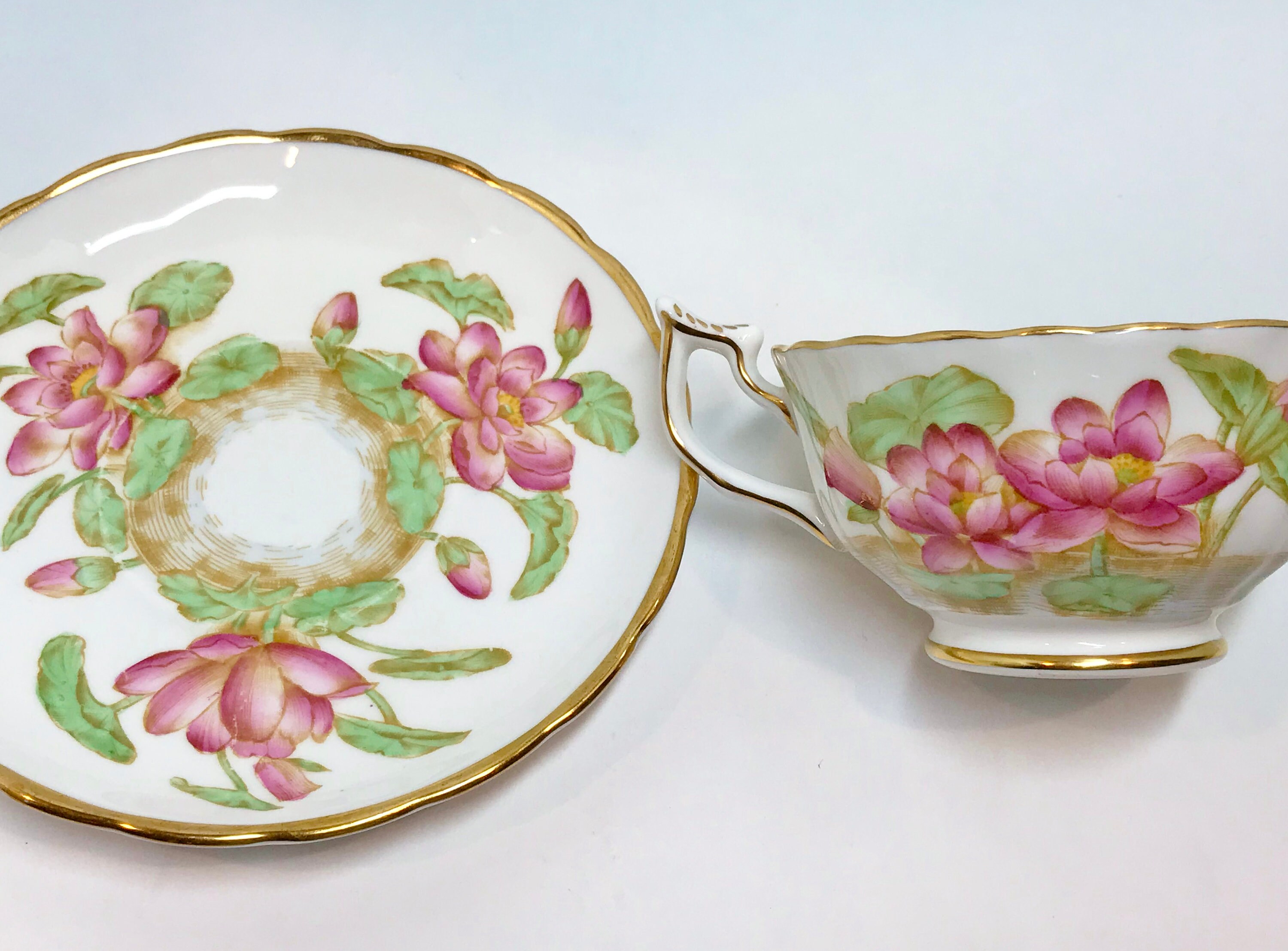 Hand Painted Royal Chelsea Tea Cup and Saucer, Water Lily Teacup ...