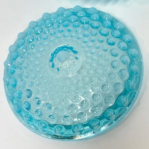 Fenton Hobnail Box , Round Puff Box With Lid , Aqua and White Hobnail ...