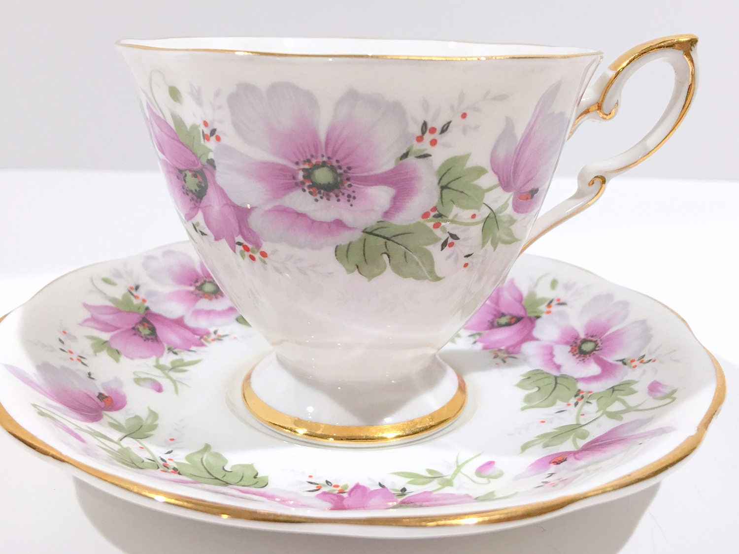 Royal Standard Tea Cup and Saucer, Violetta Pattern, Antique Teacups ...