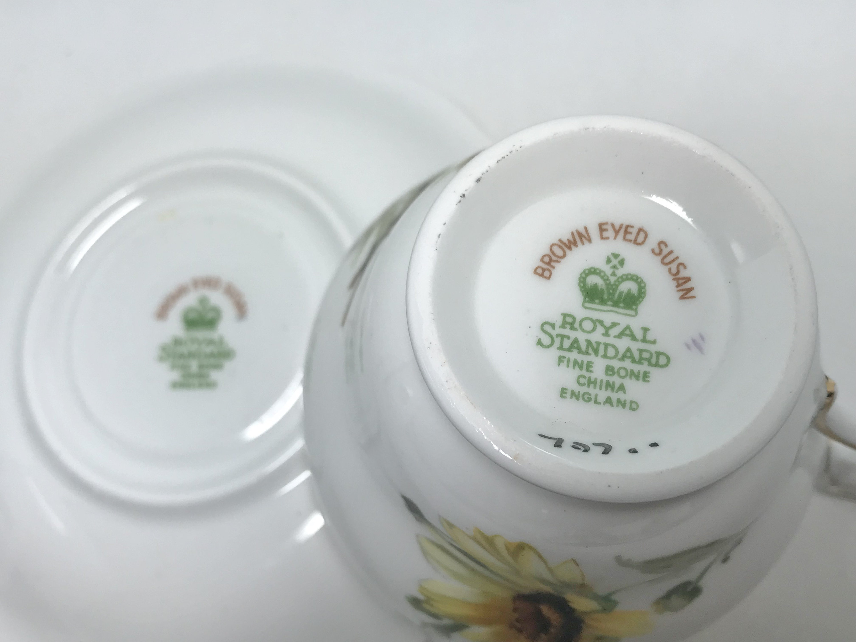 Brown Eyed Susan Royal Standard Teacup and Saucer, English Bone China ...