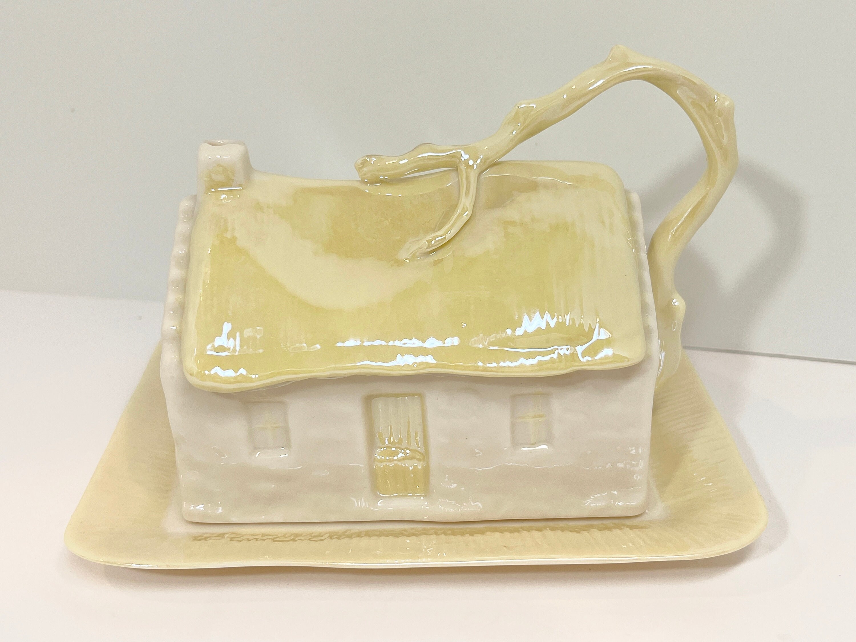 Belleek House , Belleek Cheese Server , Irish Porcelain , Belleek ...