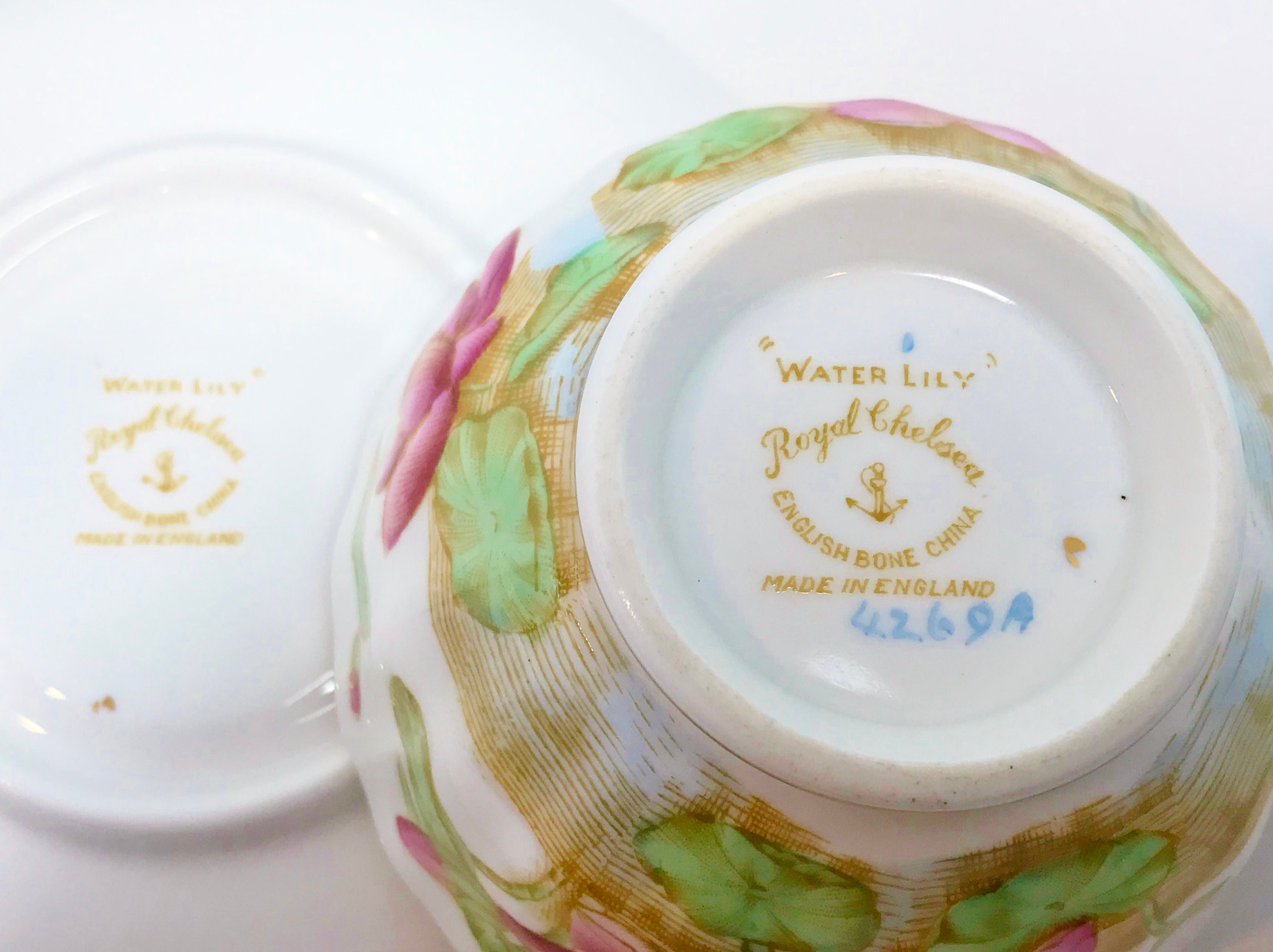 Hand Painted Royal Chelsea Tea Cup and Saucer, Water Lily Teacup ...