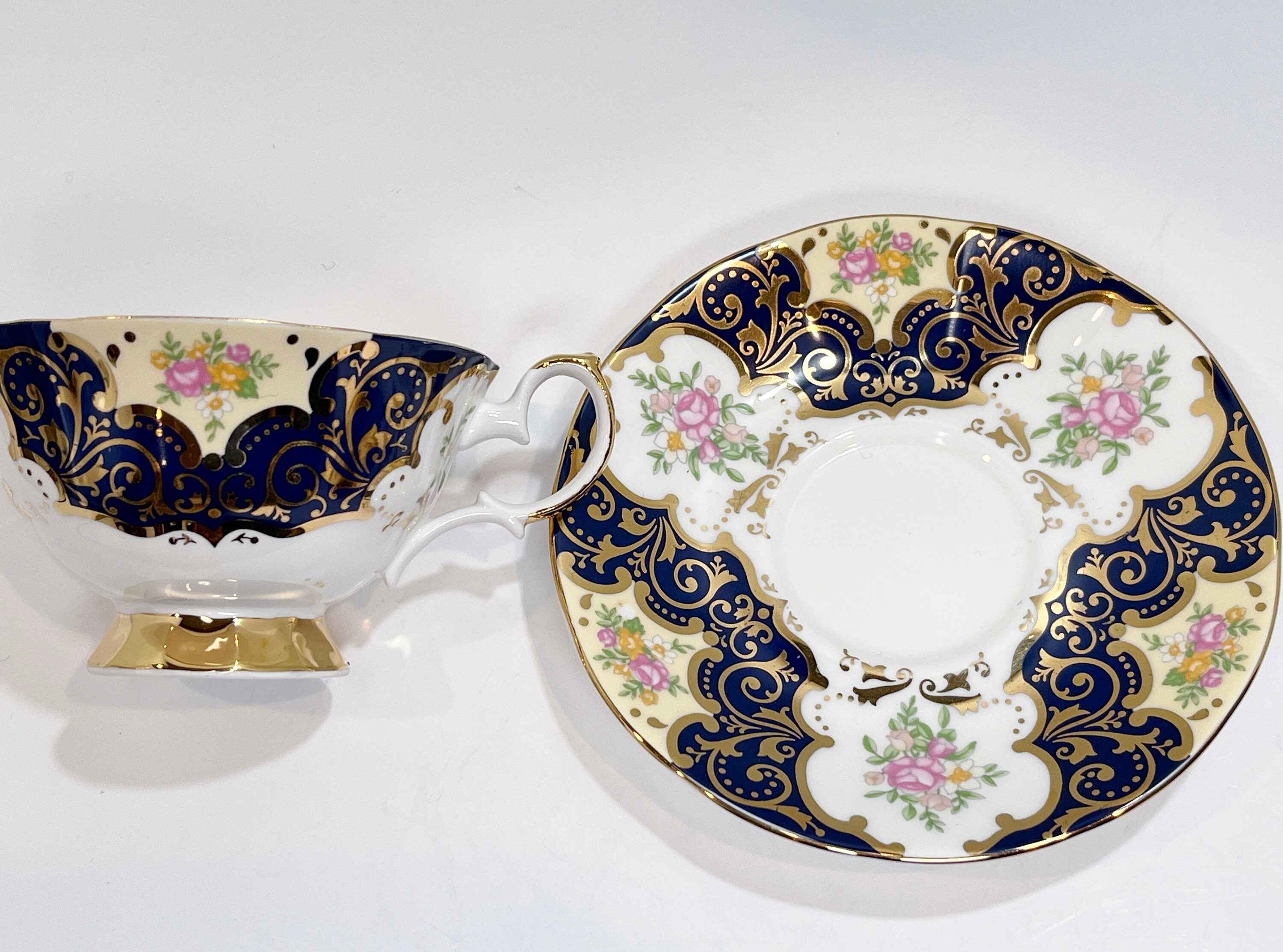 Balmoral Teacup , Navy Gold Tea Cup , Elizabethan Teacup , English ...
