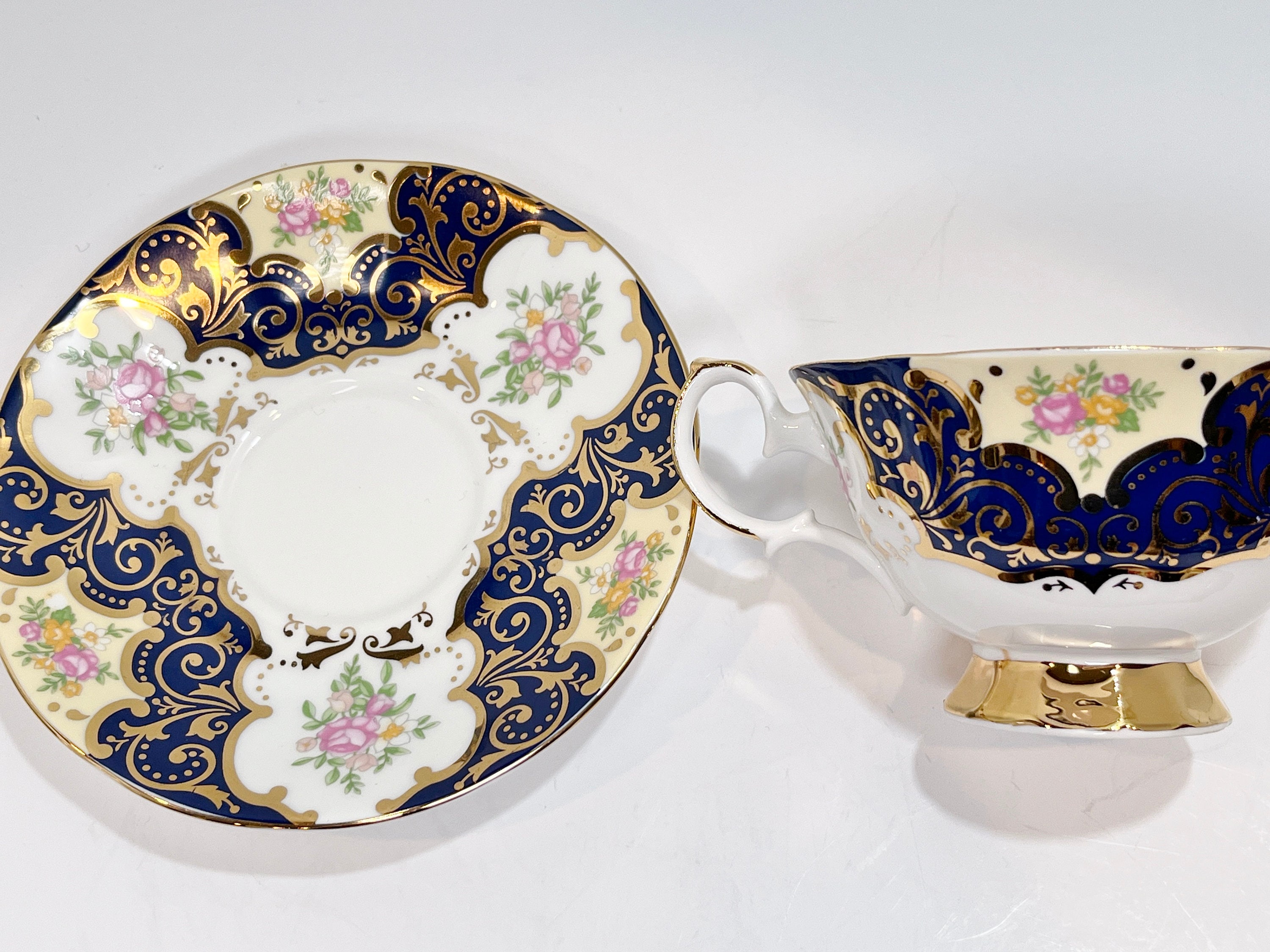 Balmoral Teacup , Navy Gold Tea Cup , Elizabethan Teacup , English ...