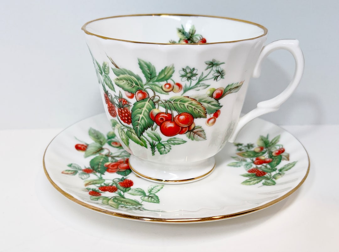 Raspberry Tea Cup , Royal Court Tea Cup and Saucer , Vintage Teacup ...