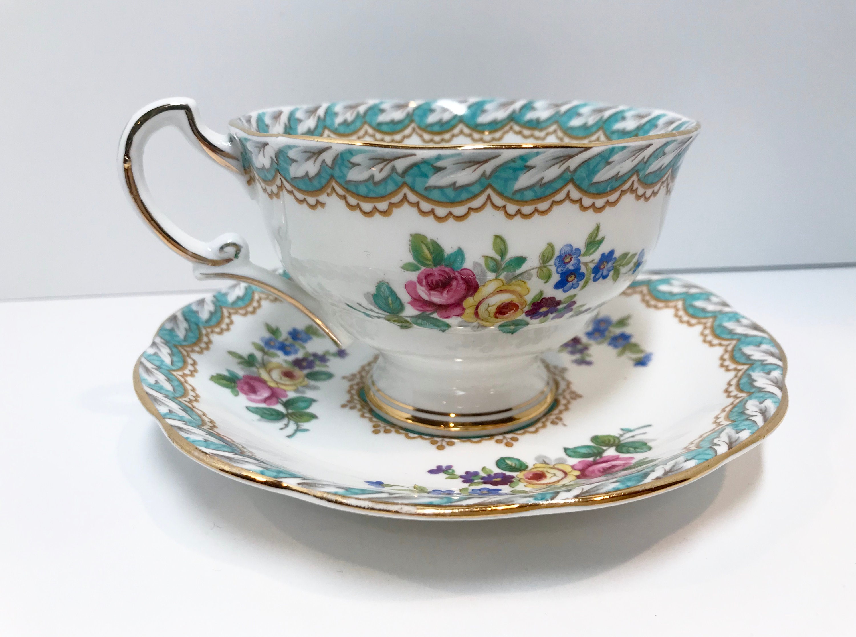 Royal Standard Tea Cup and Saucer, Fascination Pattern, English Teacups ...