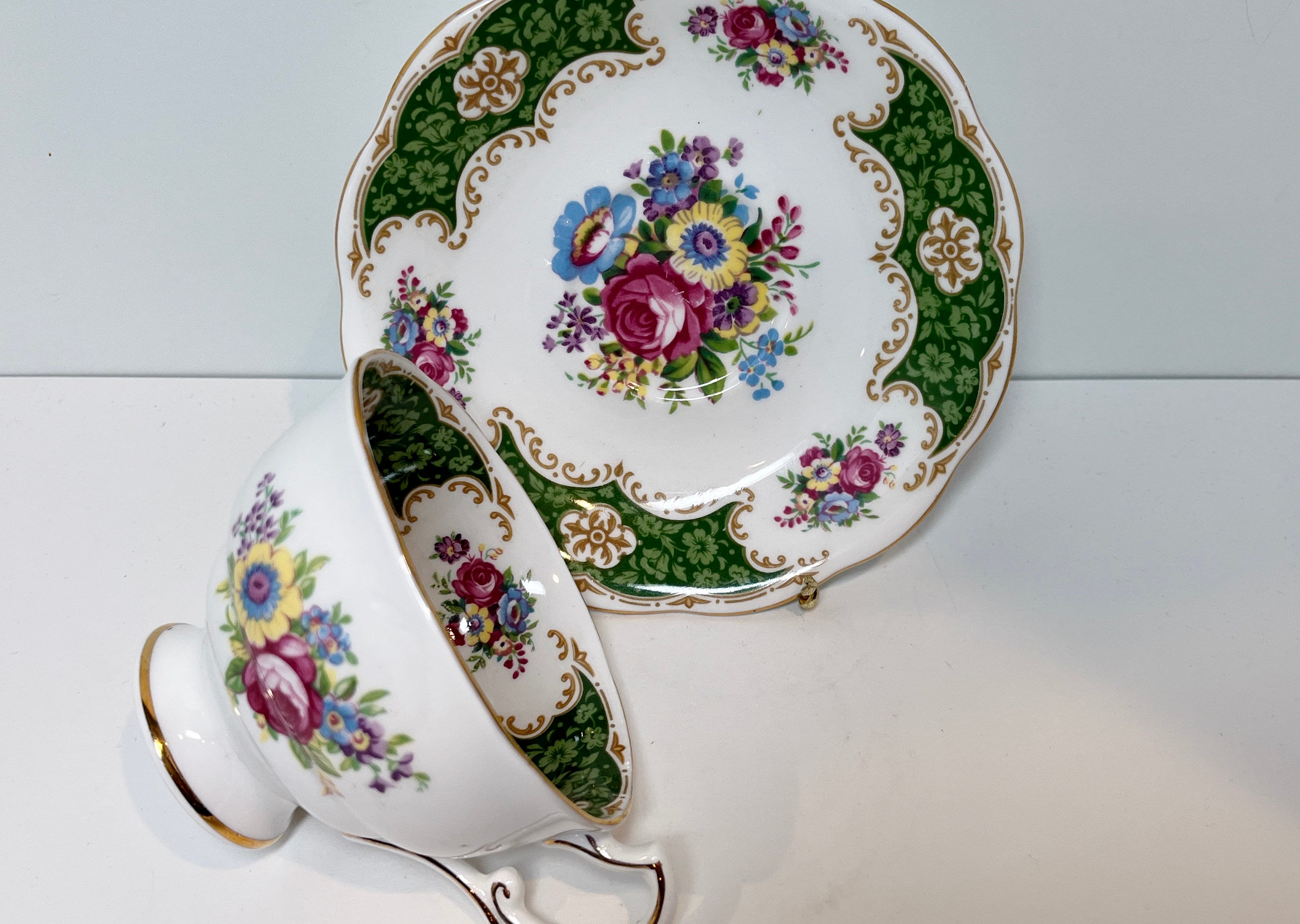 Royal Standard Teacup and Saucer, Vintage Teacups, Vintage Tea Cups ...