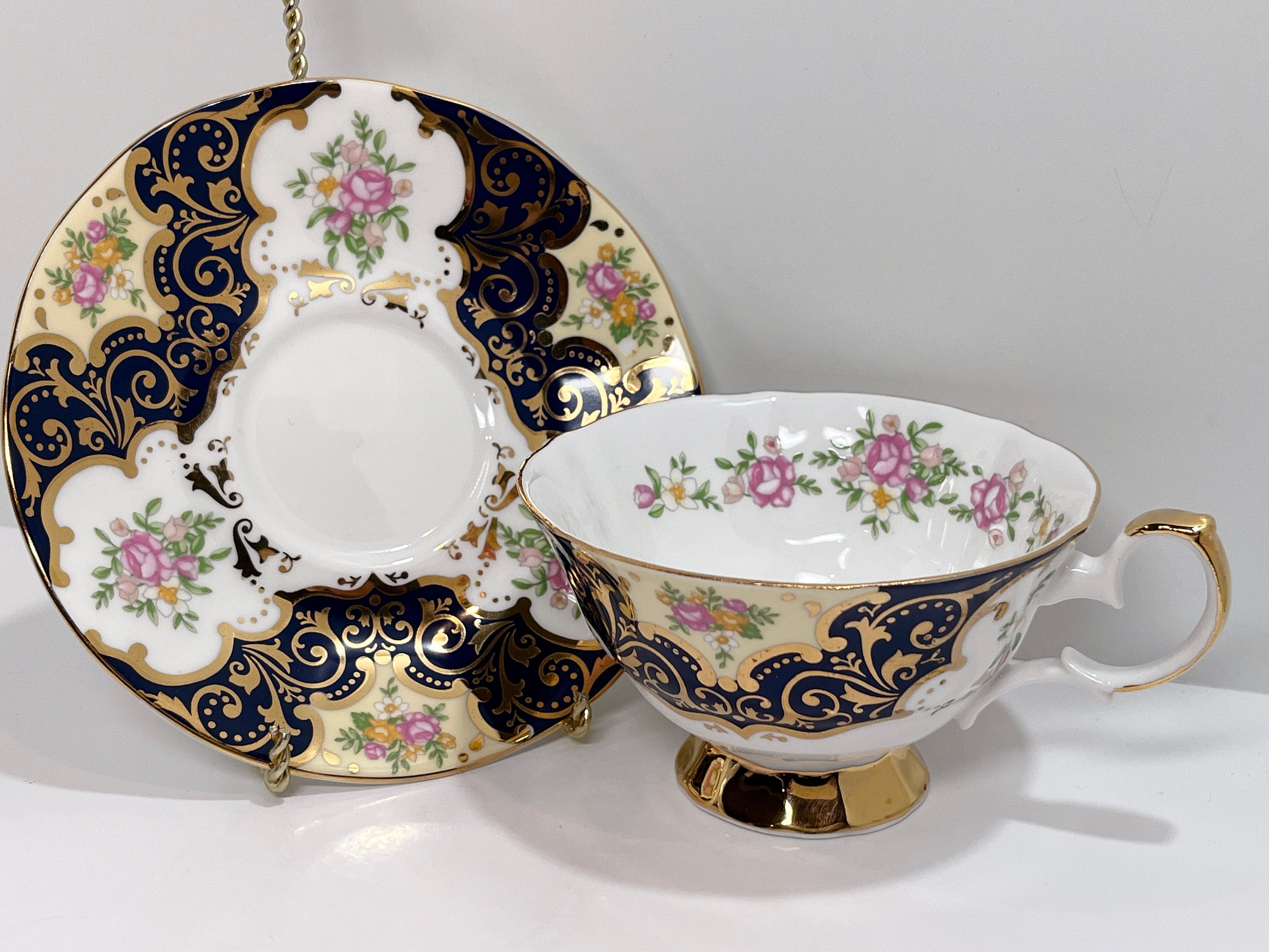 Balmoral Teacup , Navy Gold Tea Cup , Elizabethan Teacup , English ...