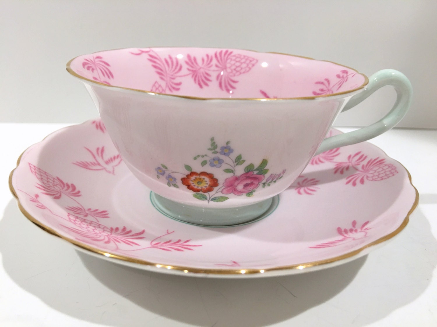 Pretty Grosvenor Tea Cup and Saucer, Bird Pine Cone Pattern, English ...