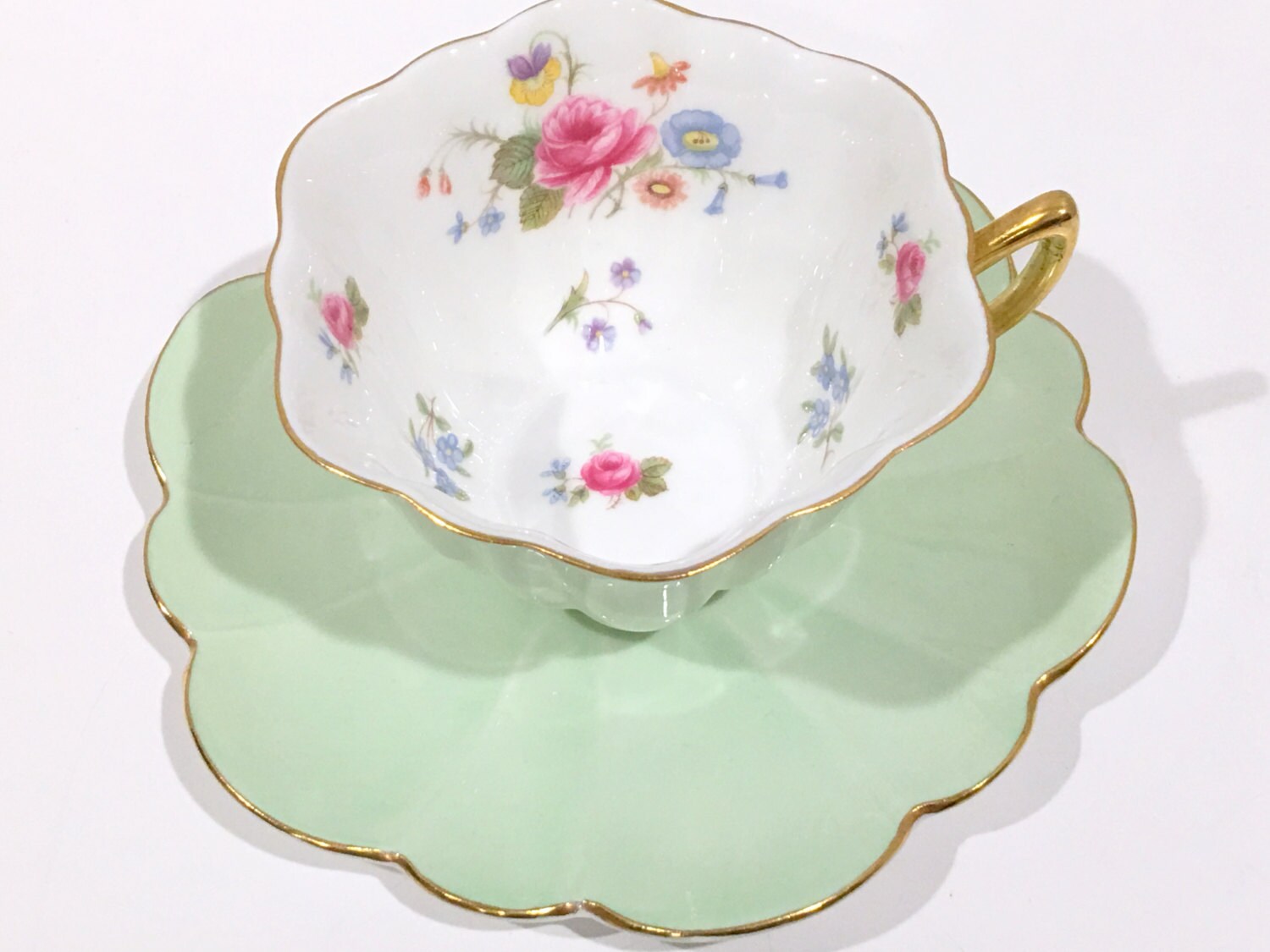 Rose and Red Daisy Shelley Tea Cup and Saucer, Floral Cups, Shelley ...
