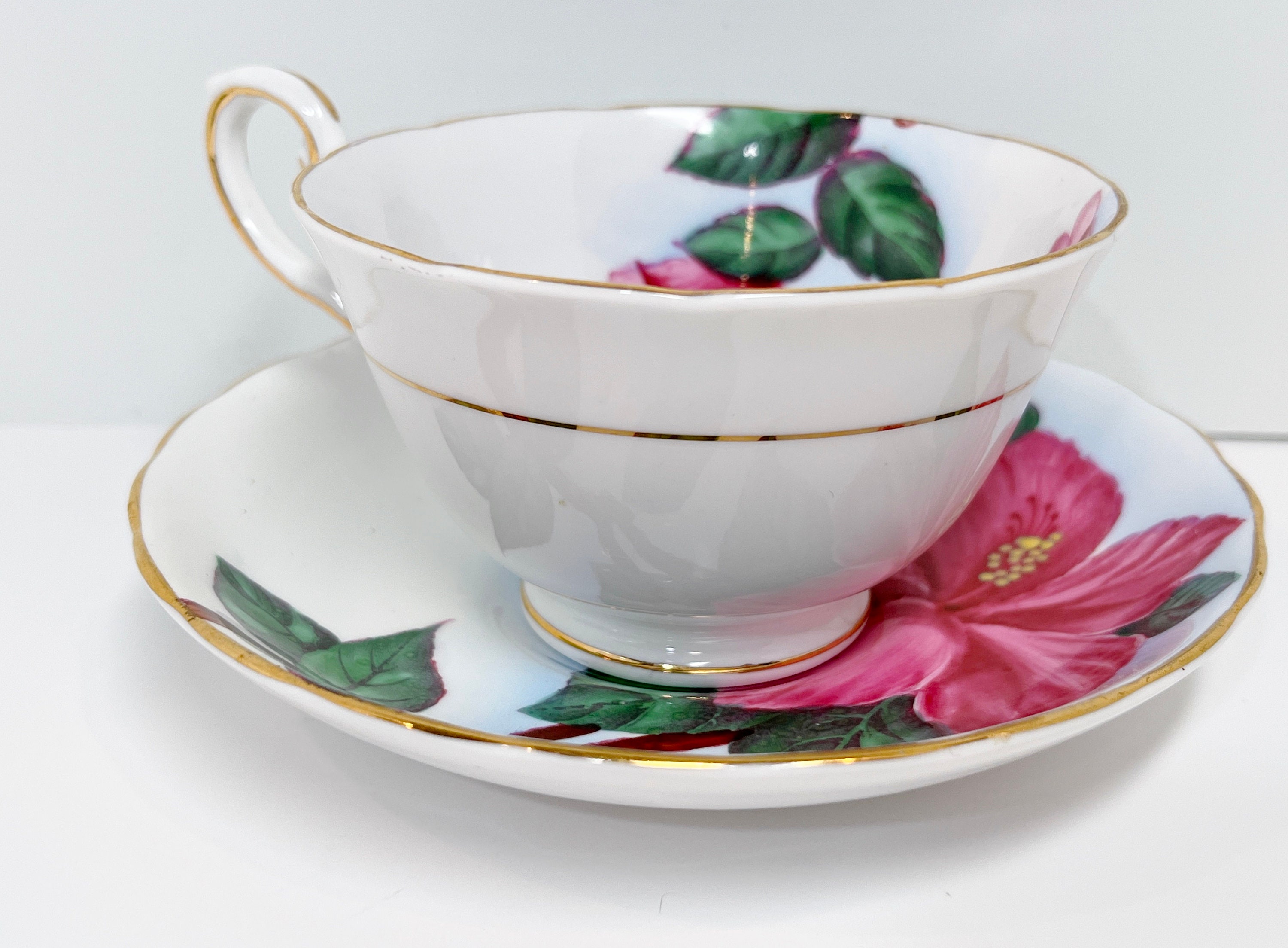 Tuscan Tea Cup Hawaiian Flowers Series Red Hibiscus Pattern Hibiscus ...