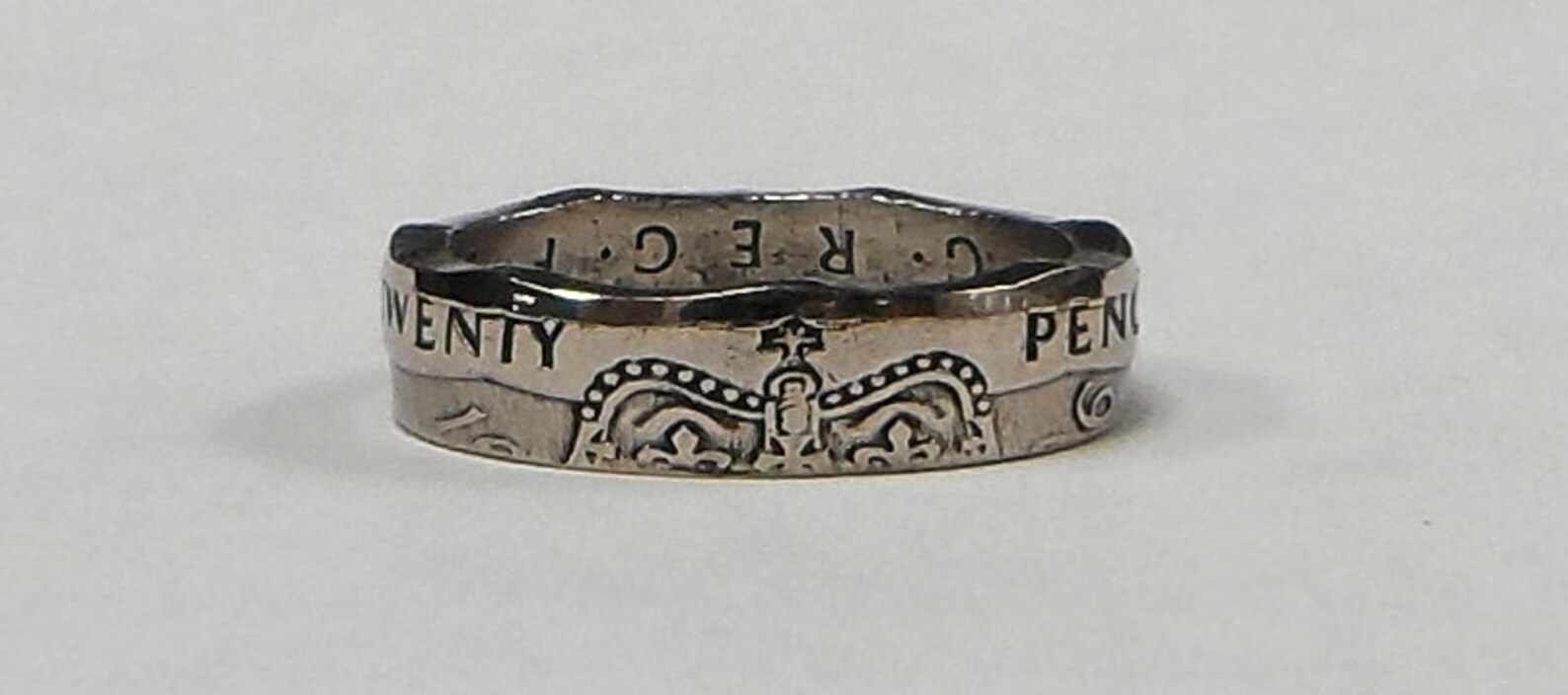 Sealed GREAT BRITAIN 20 PENCE Ring - Etsy