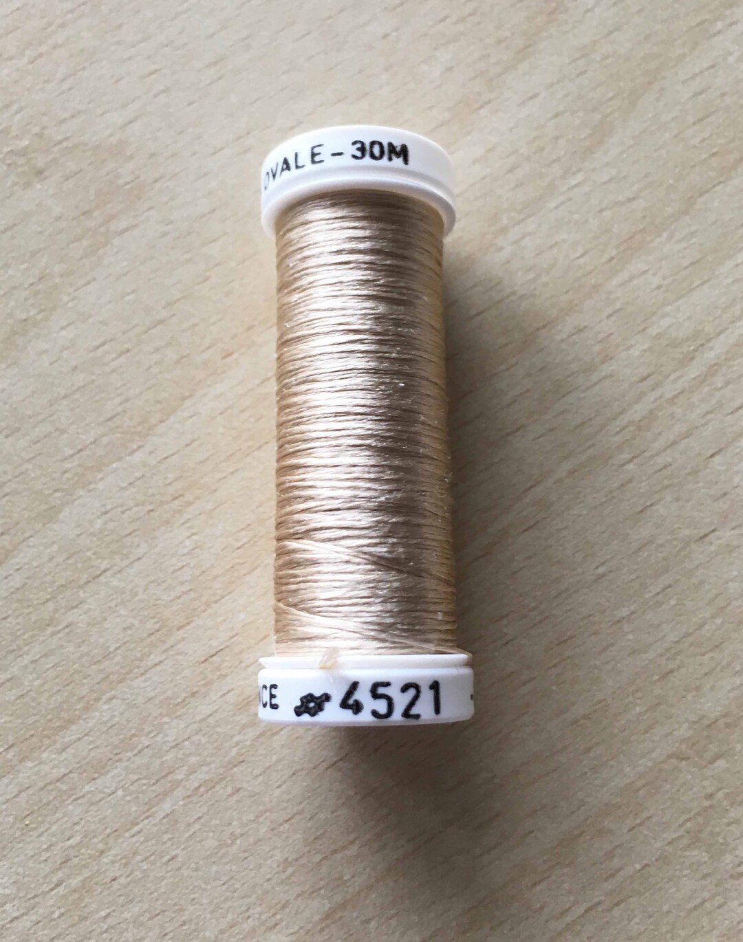 Spool of Silk Oval 4521 Sand - Etsy