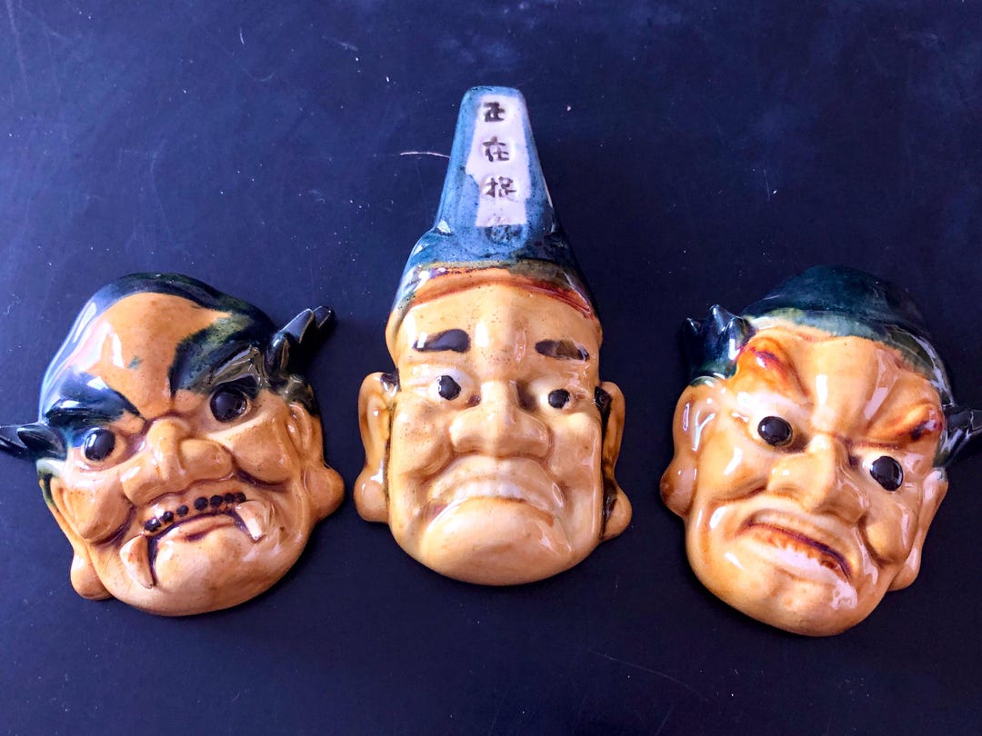 Vtg Hirado Japanese Oni Glazed Porcelain Netsuke Mask Wall Hang Set ...