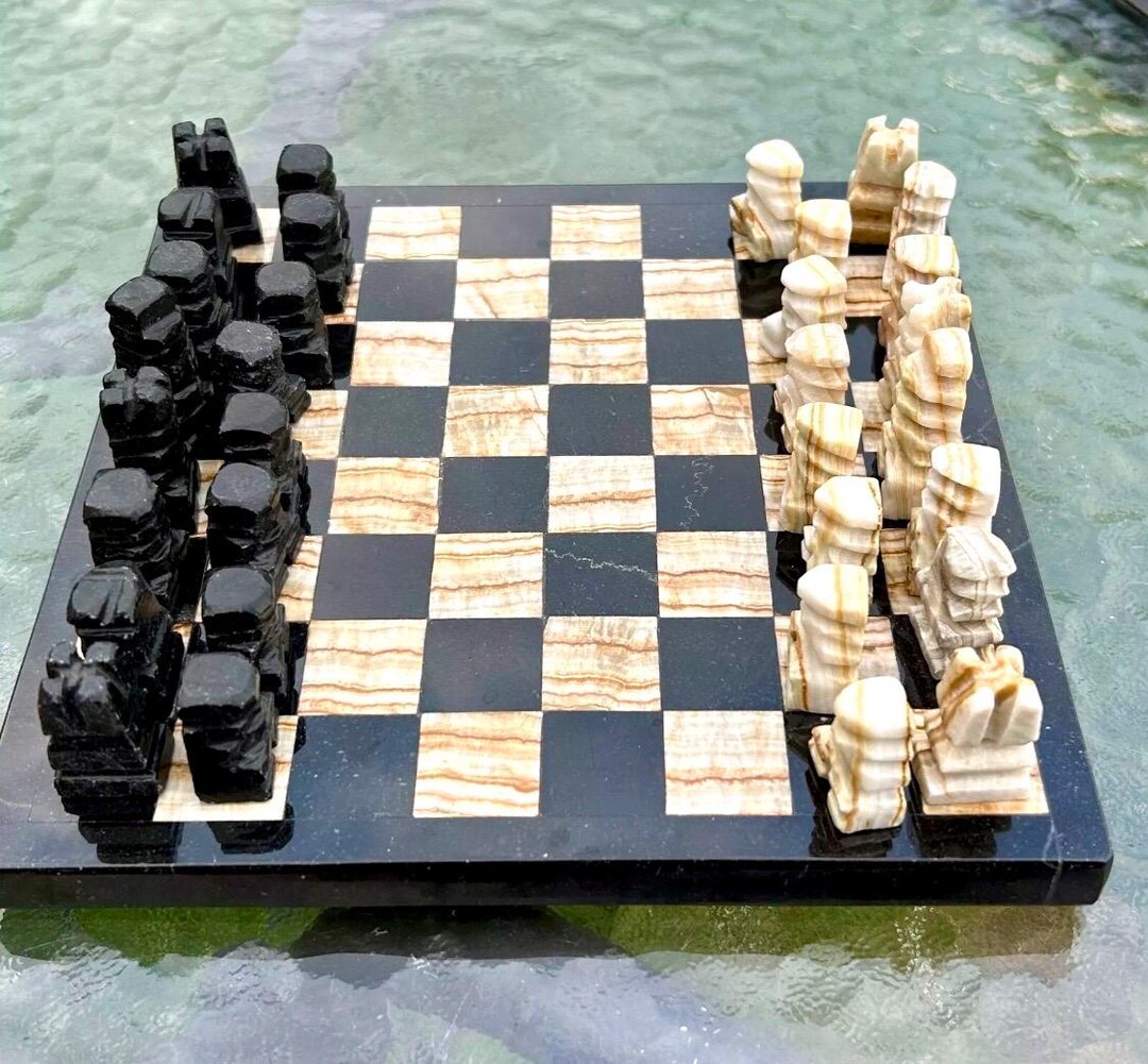 Vintage Carved Mexico Aztec Alabaster & Onyx Stone 7" Board Chess Set ...