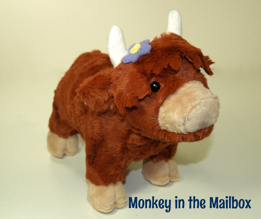 Highland Cow Stuffed Animal, Coo Stuffie, Custom Minky Stuffed Animal ...