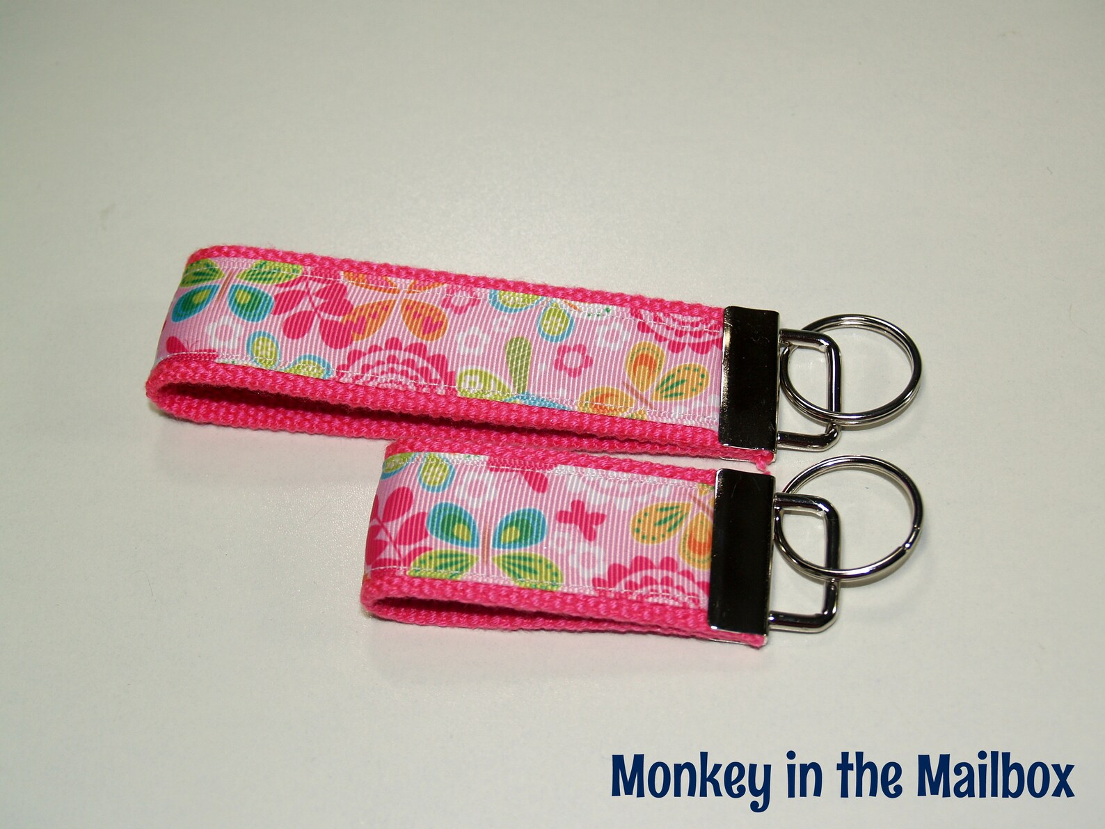 Flower Key Fob, Floral Key Chain, Key Ring, Key Holder, Wristlet Key ...