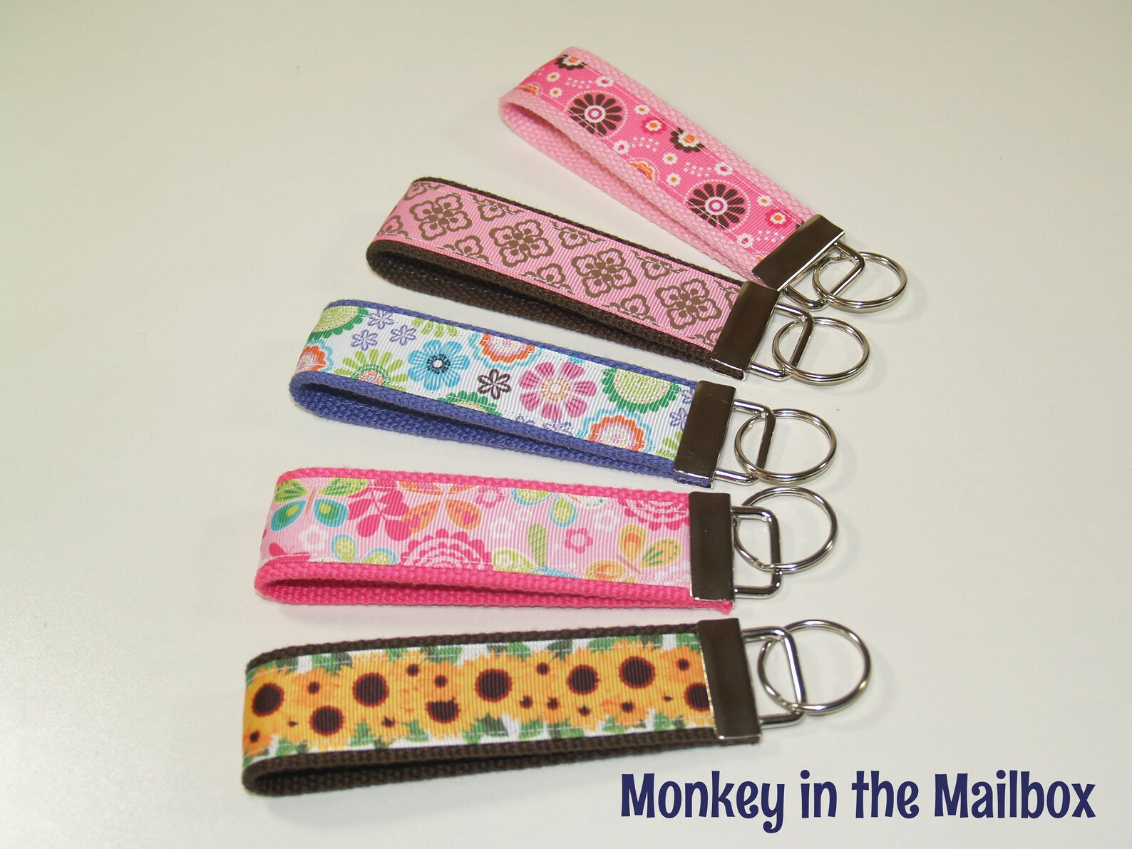 Flower Key Fob, Floral Key Chain, Key Ring, Key Holder, Wristlet Key ...