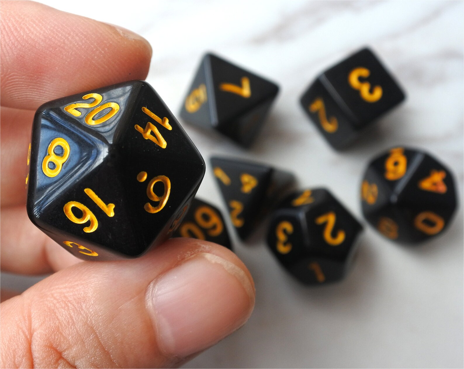 Dnd Dice Set / Black Color Yellow Numbers Dice Set Polyhedral Dice / D ...