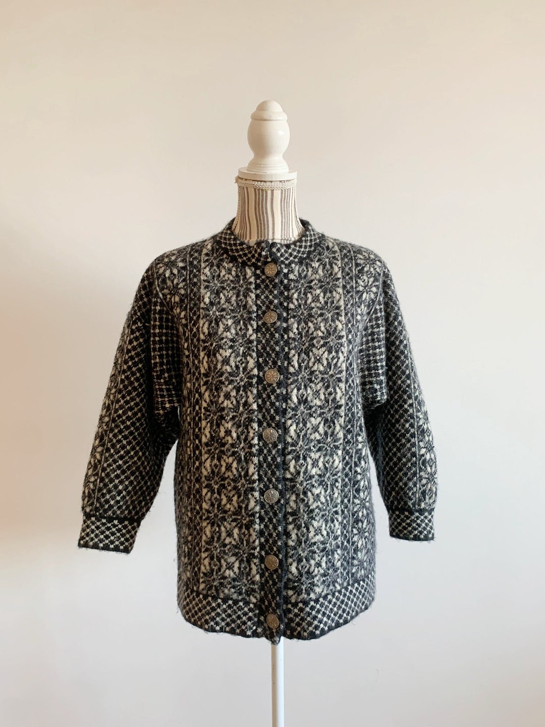 Norwegian Knitted Cardigan Size M L, Grey Nordic Sweater, Vintage Wool ...