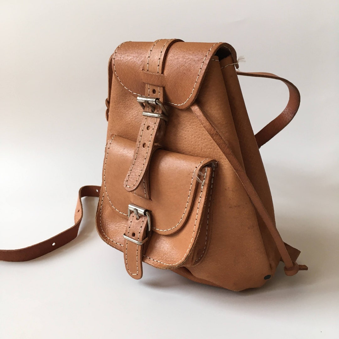 Vintage 70s Distressed Leather Mini Backpack, Tan Brown Small Knapsack ...