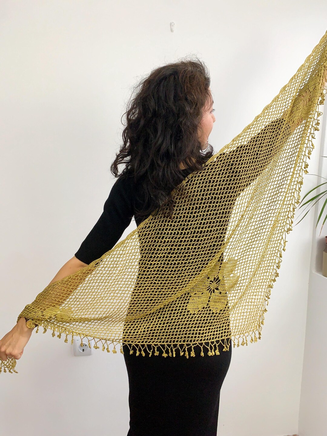 Gold Lace Crochet Shawl With Tassels, Art Deco Fillet Crochet Elegant ...