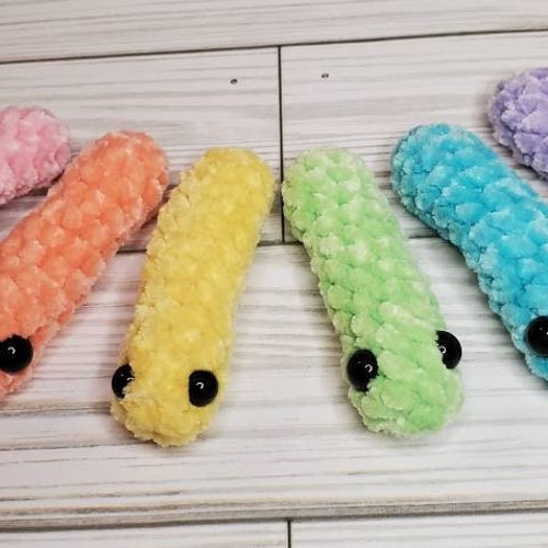 Snapping Fidget Worm - Etsy