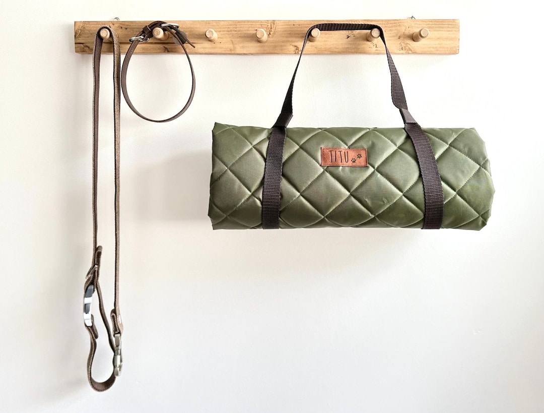 Dog Mat, Dog Settle Mat, Snack Mat, Picnic Mat, Easy to Clean Mat, Licking Mat, Crate Mat ...