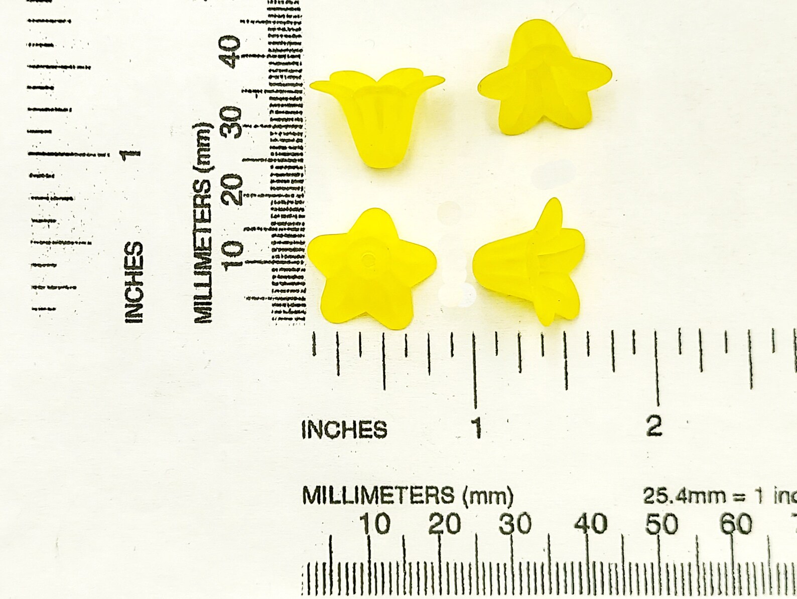 25 Transparent Acrylic Yellow Frosted Flower Spacer Beads 17.5mm ...