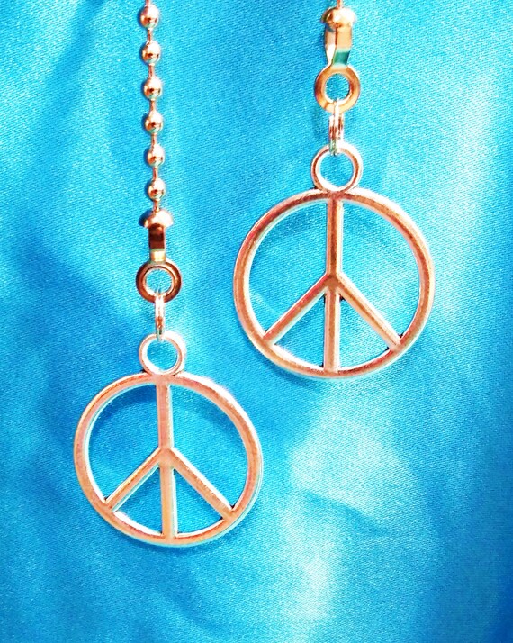 Pull Chain Peace Sign Sterling Silver Victory Hand (Peace Sign) Poor