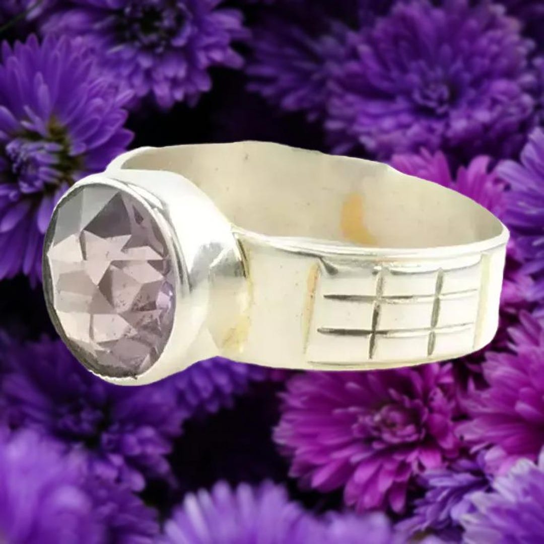 Vintage Soviet Silver Ring Color Change, Corundum Solitaire Sterling ...