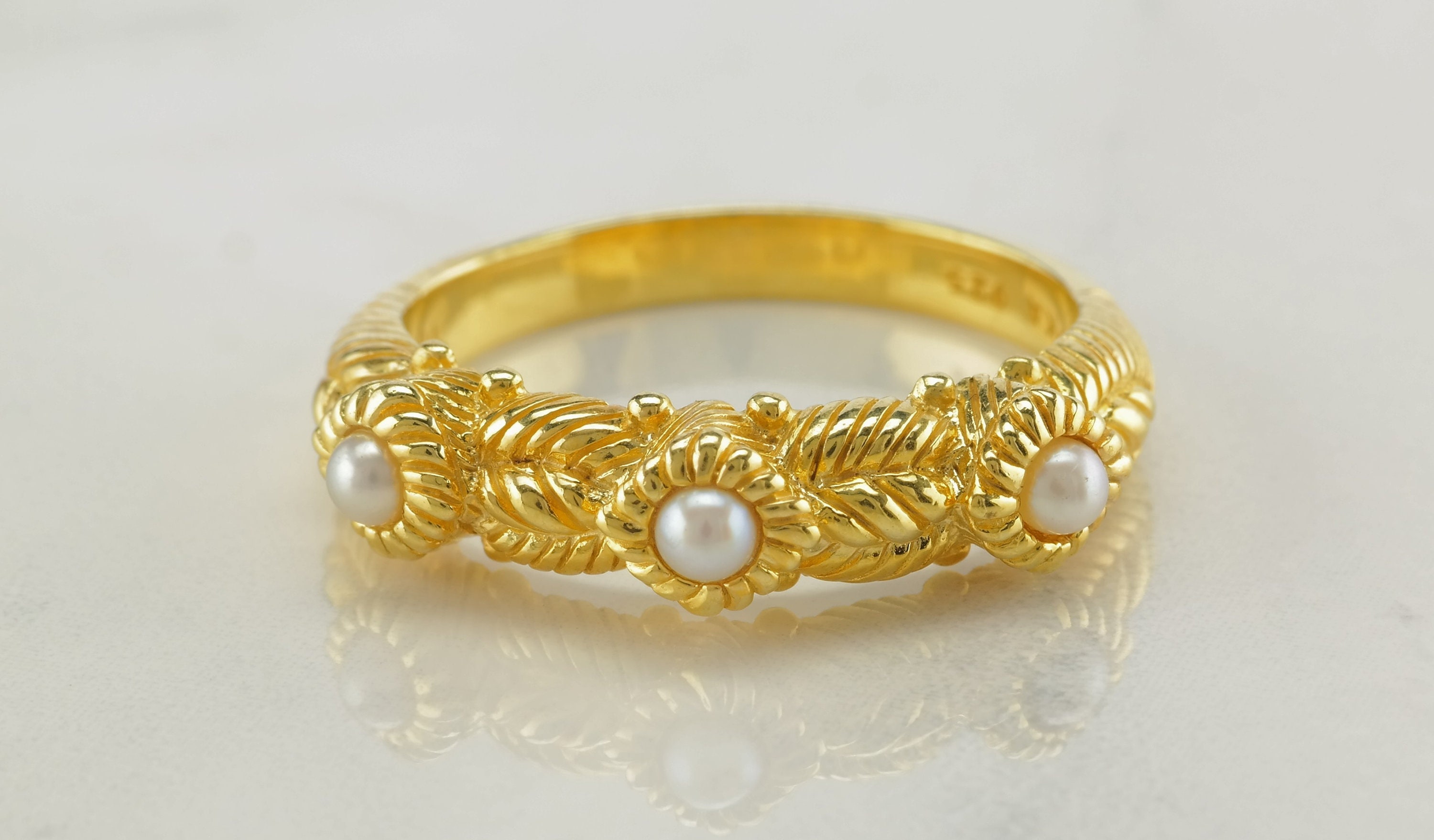 Vintage Judith Ripka Sterling Silver Ring Size 11 White Pearl