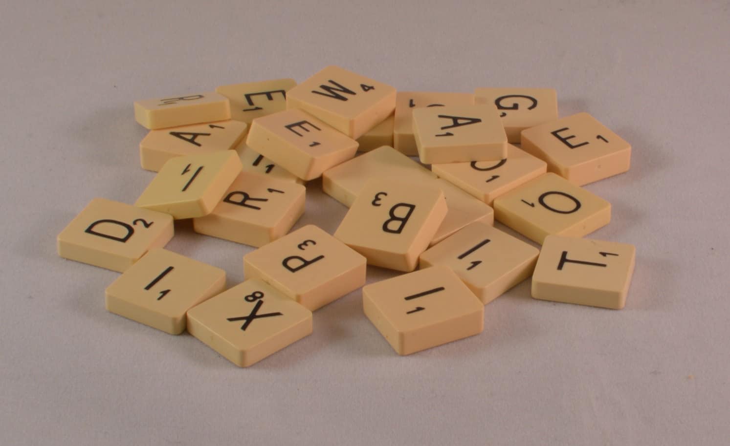 25 Vintage Scrabble Tiles - Etsy