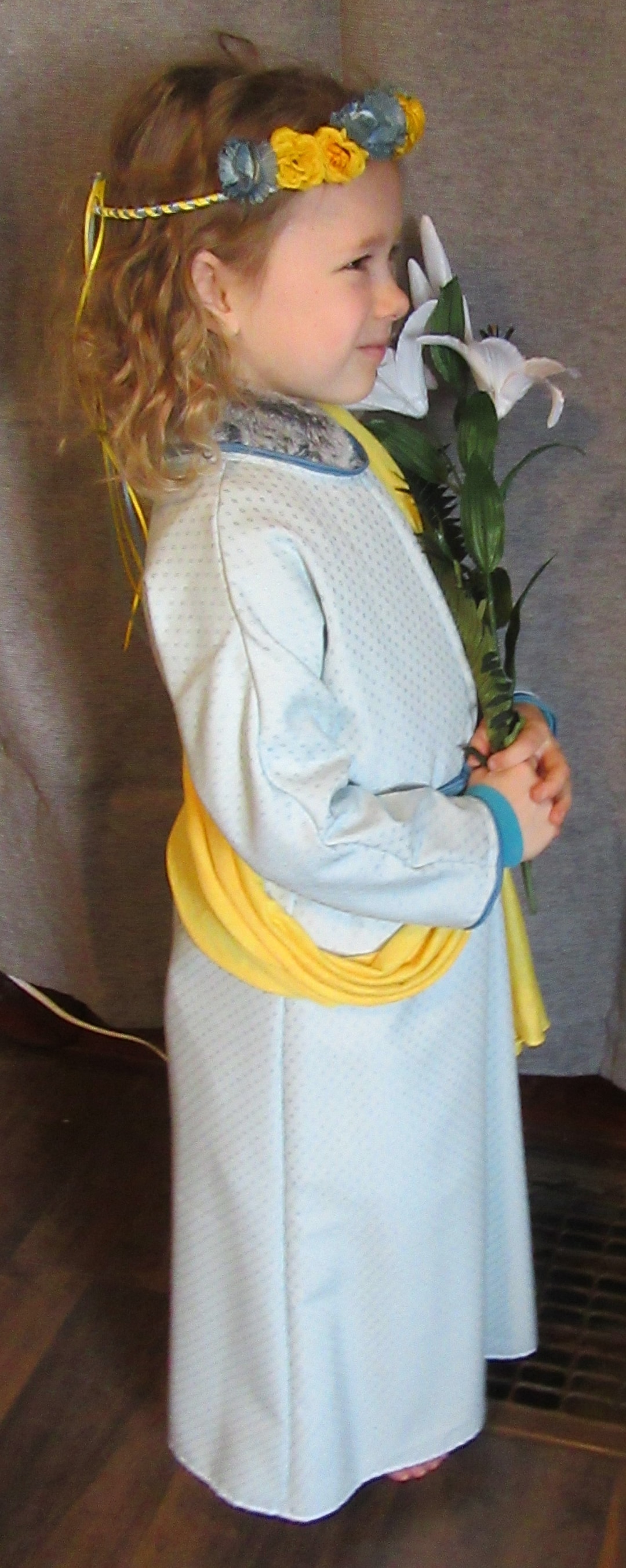 St. Lucy Costume With Flower and Braided Ribbon Wreath Lily - Etsy