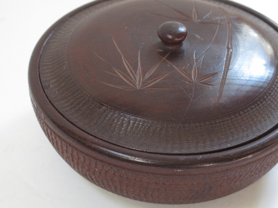 Hand Carved Japanese Wood Box Exotic Wood Chip Carved Round Bowl With ...