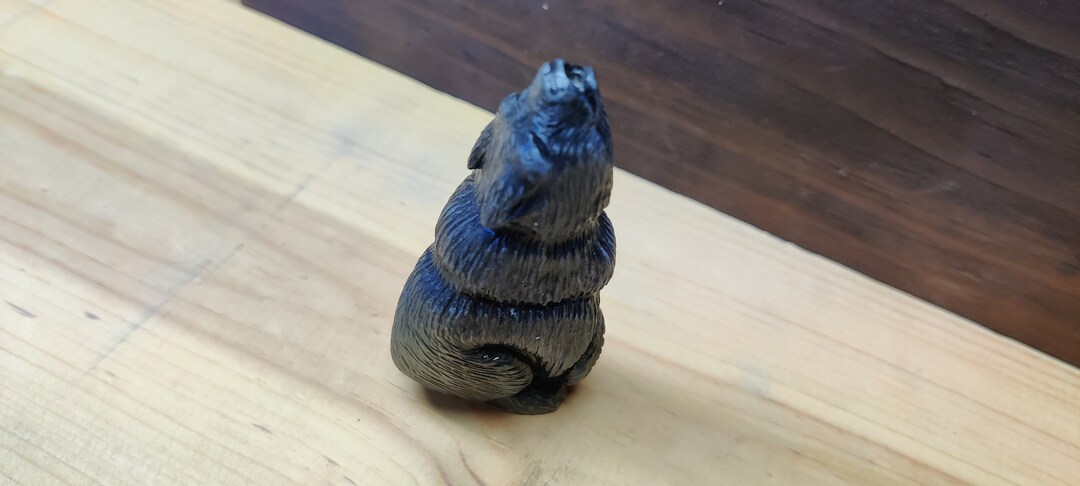 Hand Carved Wolf Stone, Standing Wolf Rock, Father's Day Gift ...