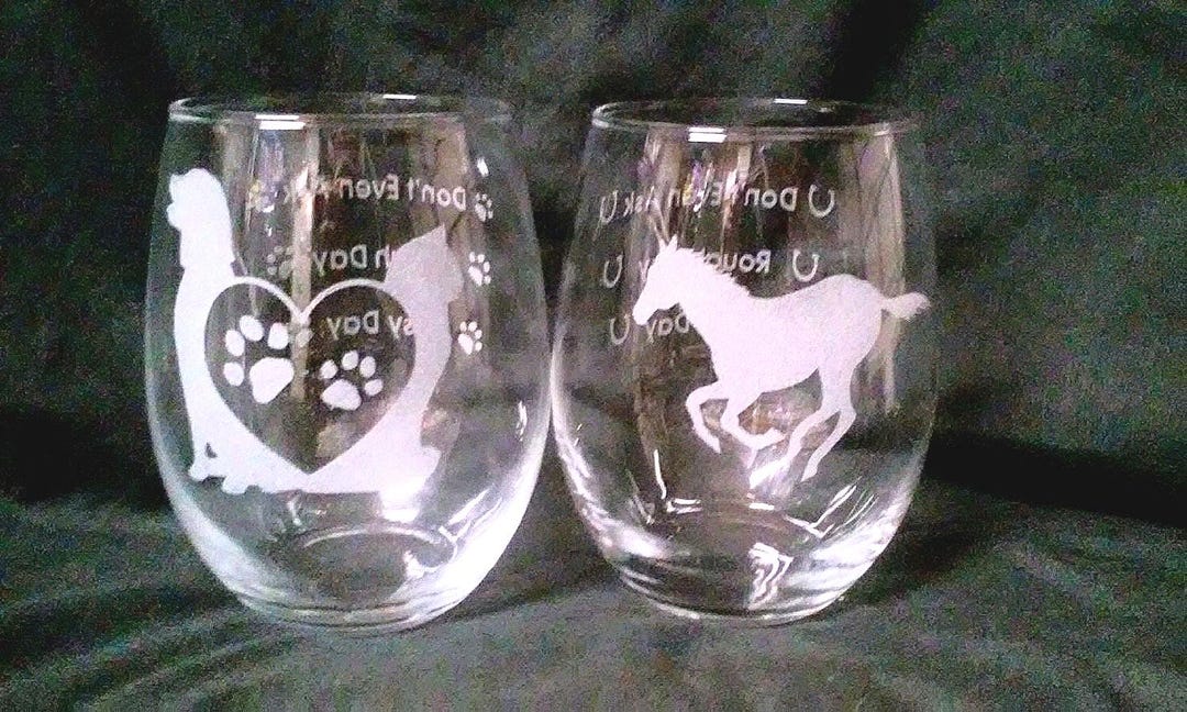 Etched Wine Glass for Pet Lovers, Vet Tech Gift, Veterinarian Gift ...