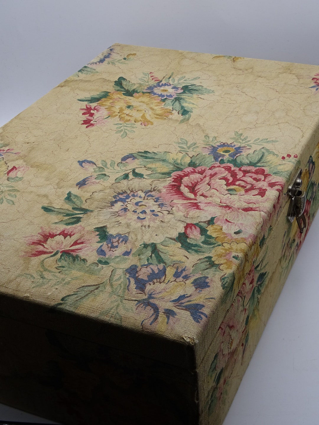 Mid Century Cheney England Sewing Box With Contents - Etsy