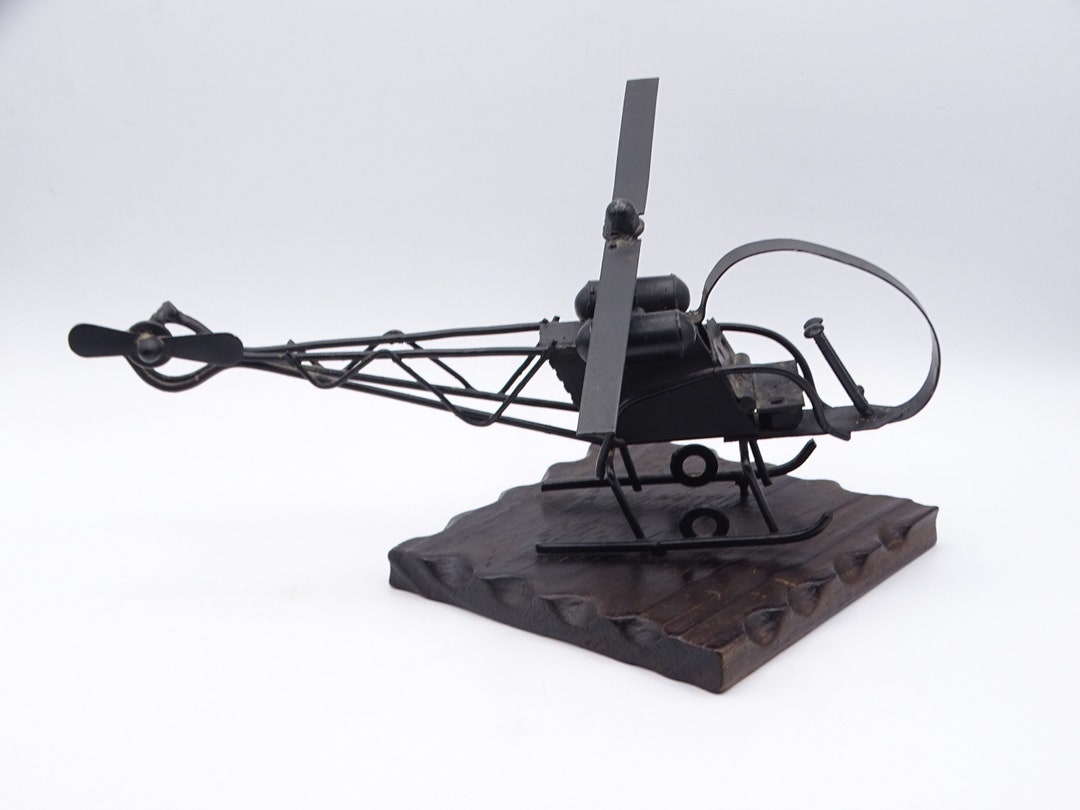 Scratch-build Model of a Helicopter, Helicopter Model, Aircraft Model ...