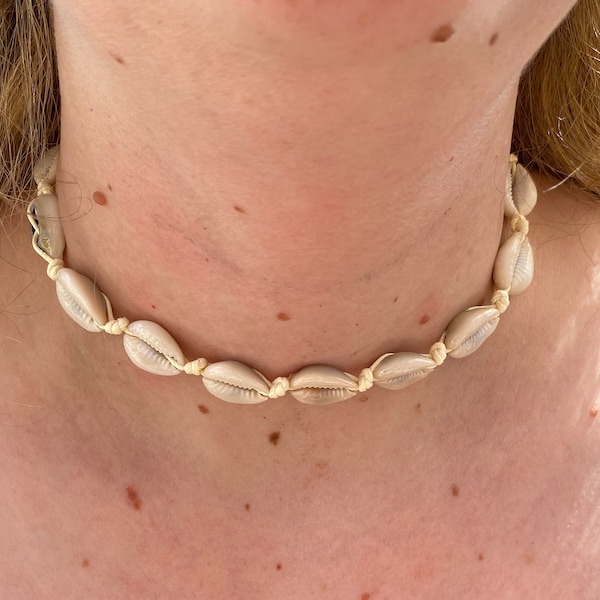 Shell Choker - Etsy
