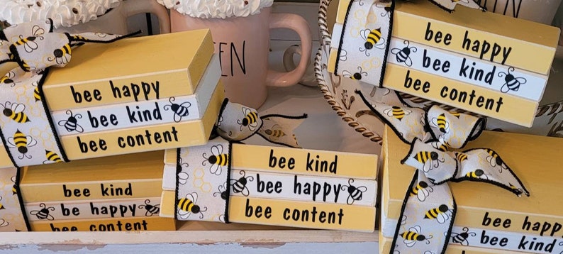 Bee wood stacks Bumblebee wood stacks bee tiered tray decor | Etsy