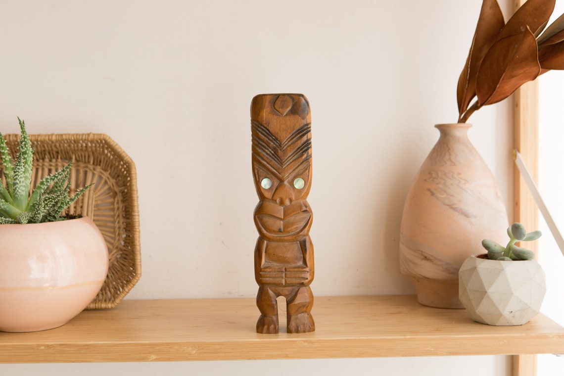 Vintage New Zealand Souvenirs Wood Statue Coasters with | Etsy