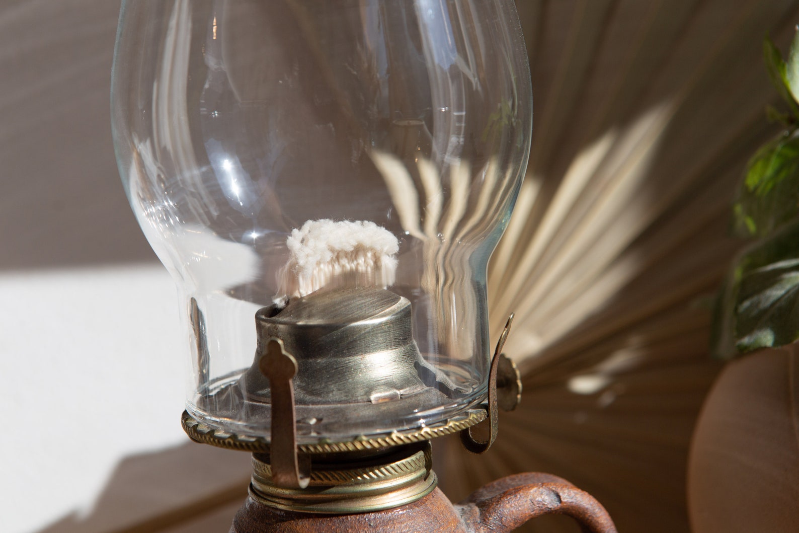 Chimney Oil Lamp Vintage Ceramic and Glass Lantern With Wick - Etsy