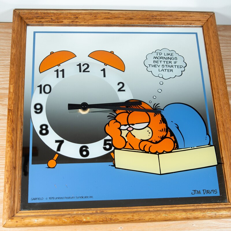Garfield Clock - Etsy