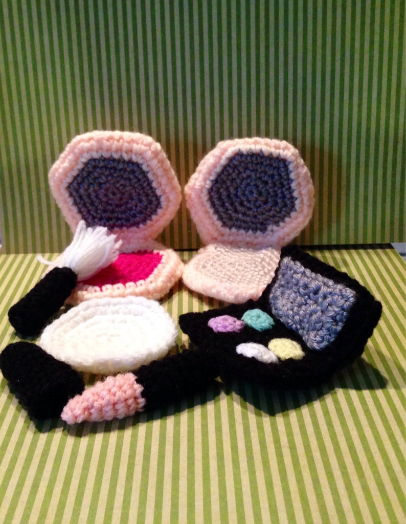Crochet Makeup Set and Bag. Children's Play Makeup Kit - Etsy