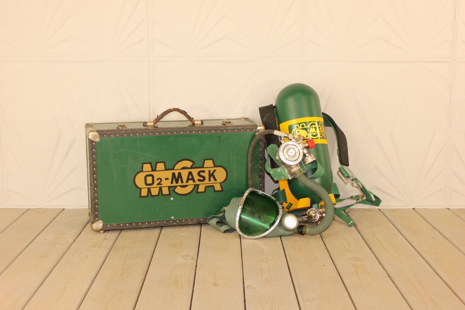 COAL MINING O2 Oxygen Breathing Apparatus Green Yellow C Valve - Etsy