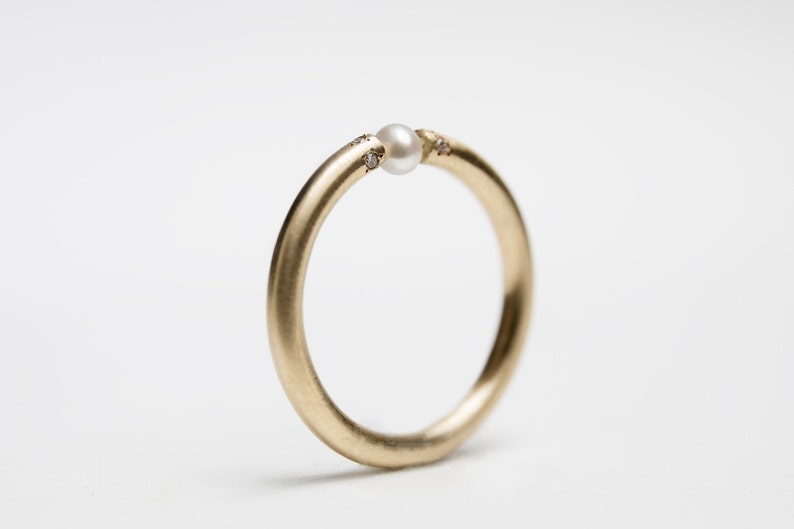 14K Solid Gold Pearl and Diamonds Engagement Ring Dainty - Etsy