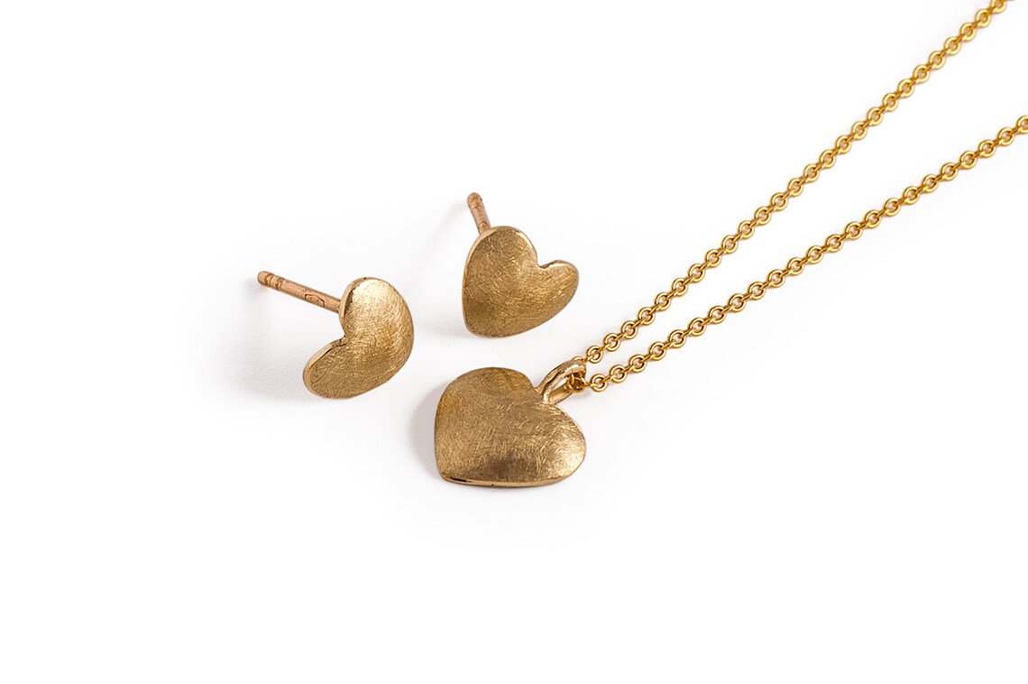 Heart Gold Necklace, Ready to Ship, Heart Pendant, the Heart of Love ...
