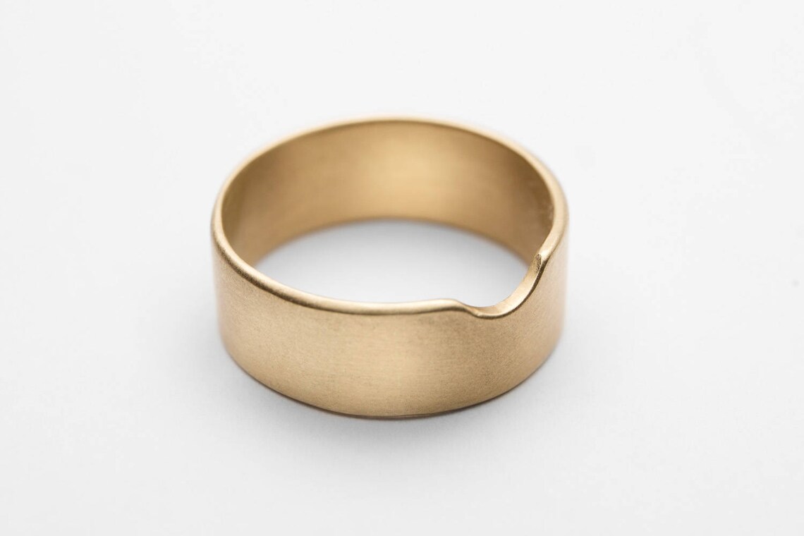 Shadow Wedding Band Solid Yellow Gold Wedding Ring for Women - Etsy