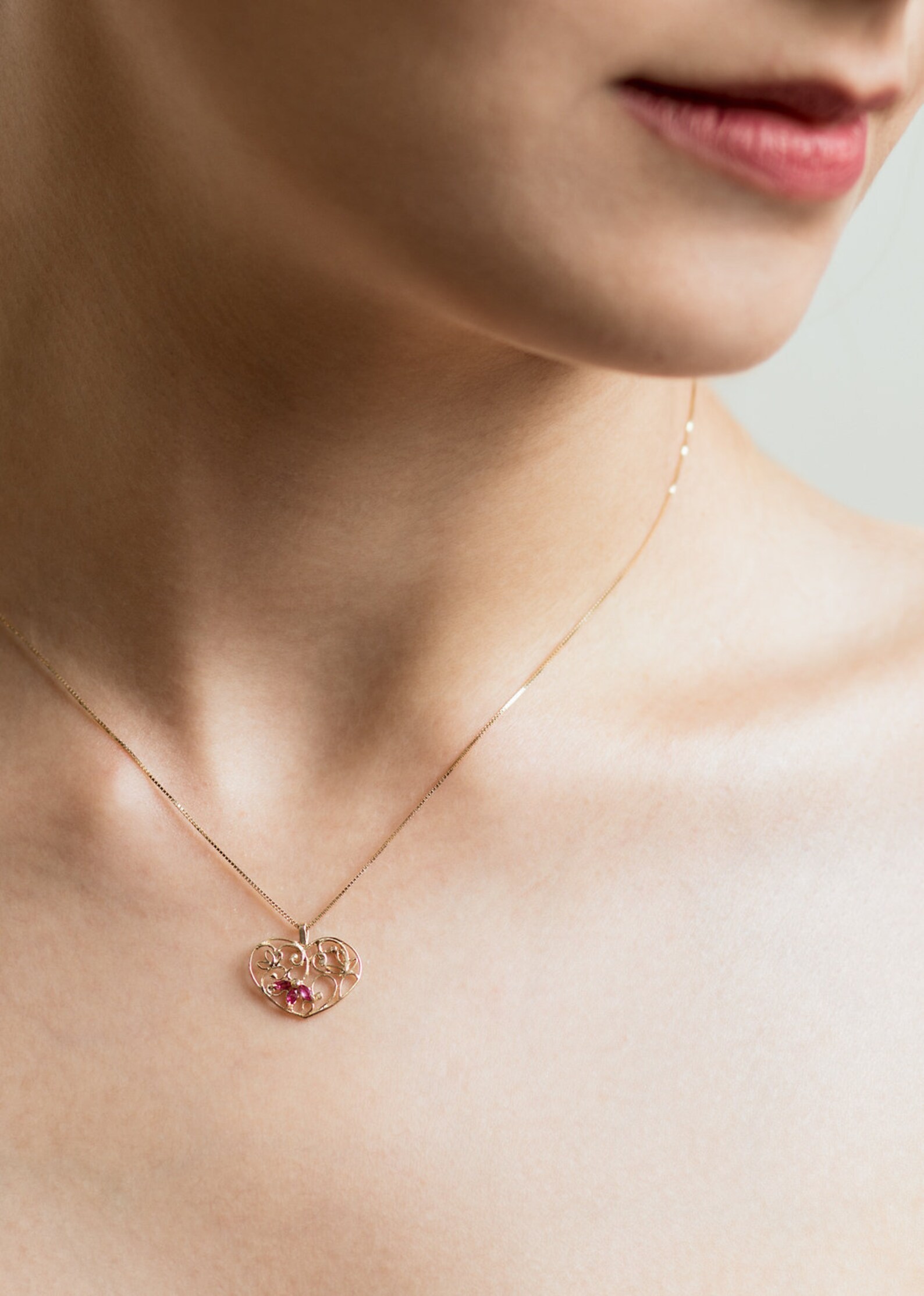 14k Gold Filigree Heart Necklace, Unique Heart Pendant Necklace, Yellow ...